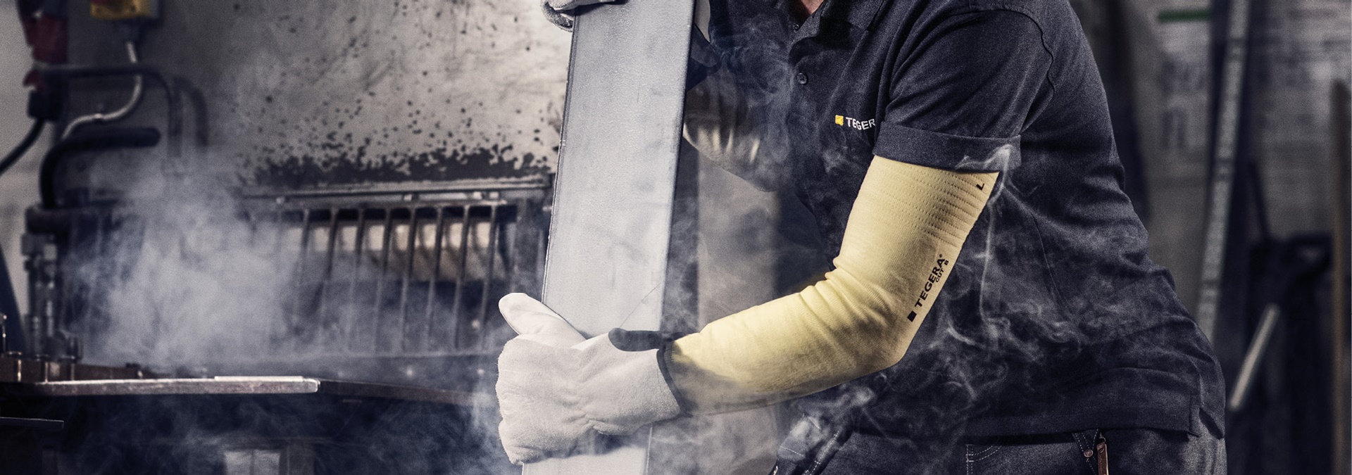 How to put on your Cut Protection Sleeve correctly