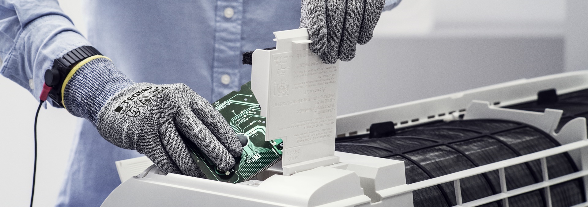 Handling static electricity safely - ESD Protective Gloves