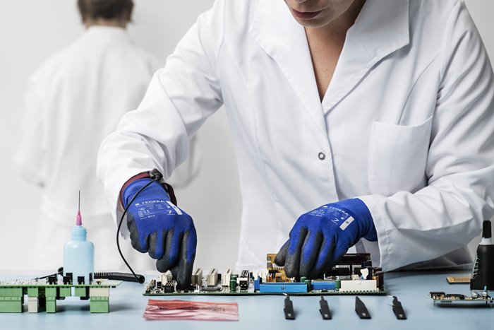 ESD PPE: Comprehensive Protection Against Static Electricity in the ...