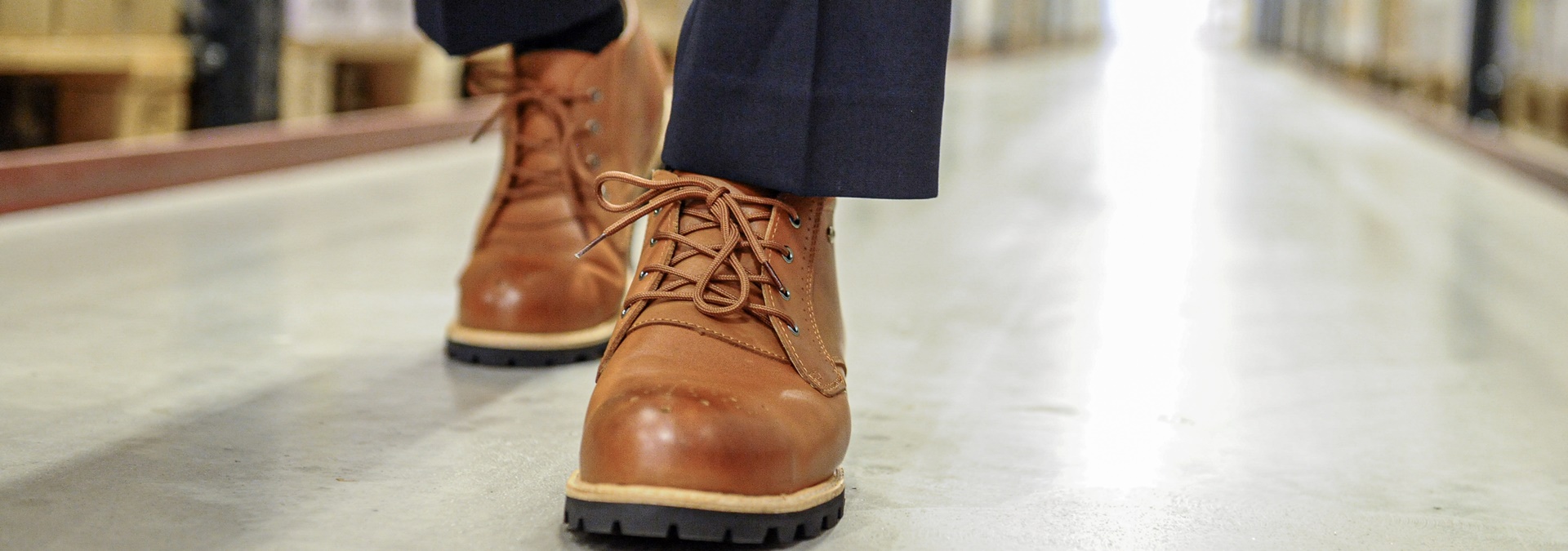 Office shoes with protective functions | JALAS® VIP Collection