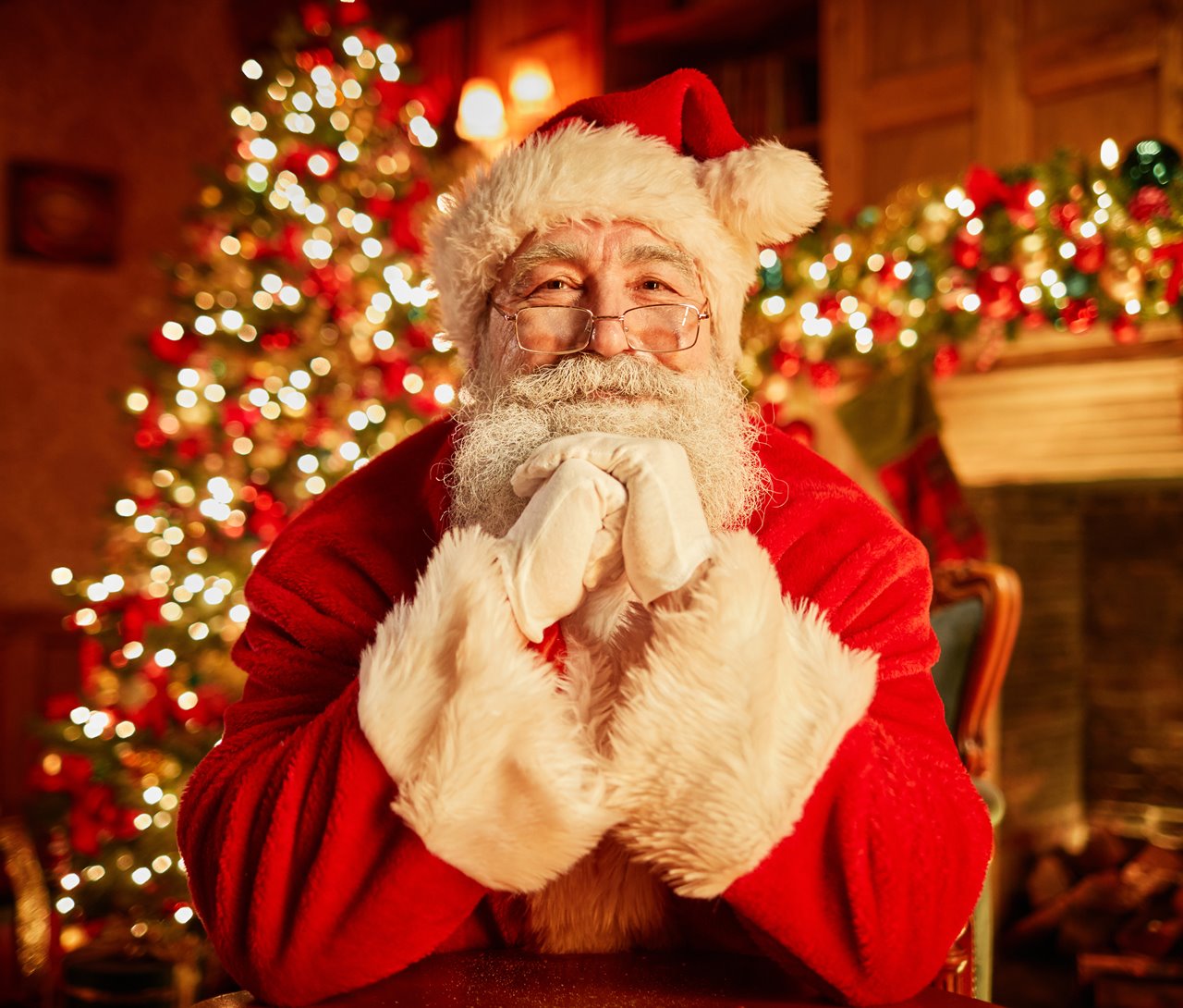 A Safety Chat with Santa Claus: Ejendals' Gift of Safety at the North Pole
